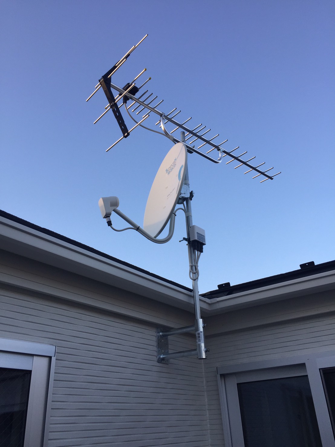 横浜市港南区｜神奈川県｜テレビアンテナ工事施工例｜株式会社電翔